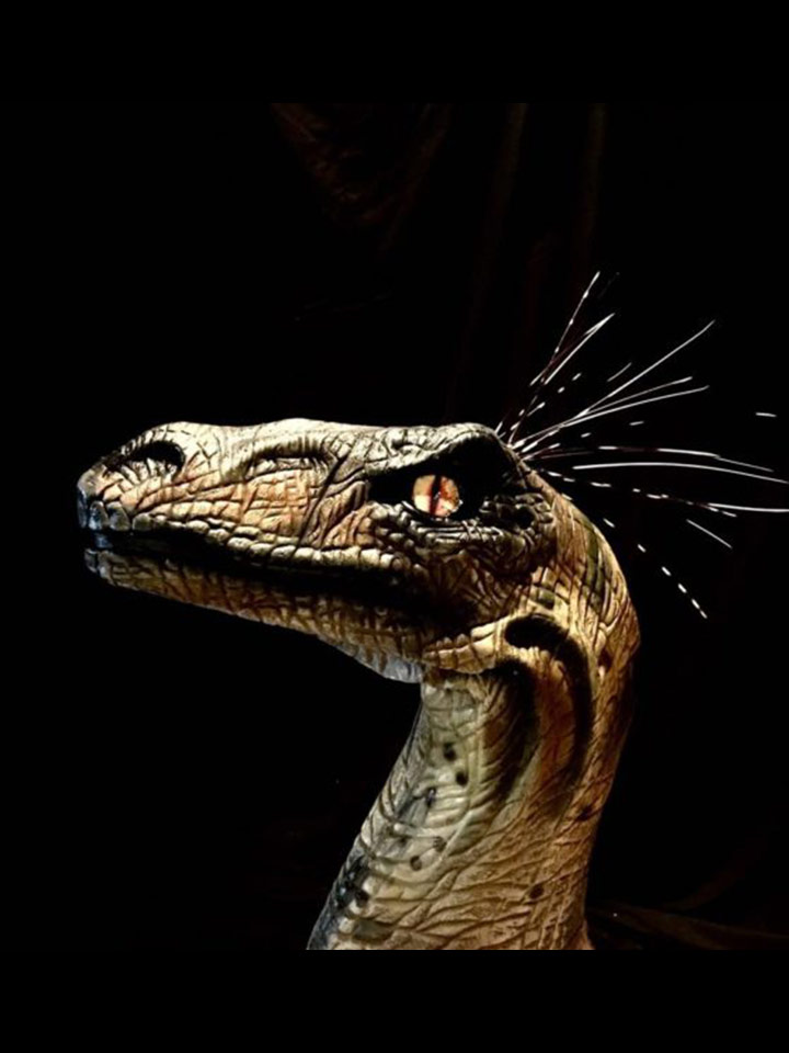 Raptortina - Animatronic Prop - Hazard Room